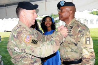Lt. Gen. Twitty relinquishes command of First Army | Article | The ...