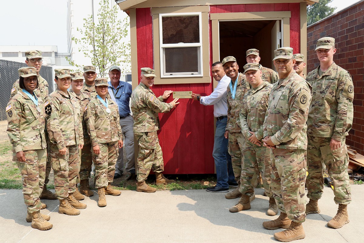 Tiny home dedication | Article | The United States Army
