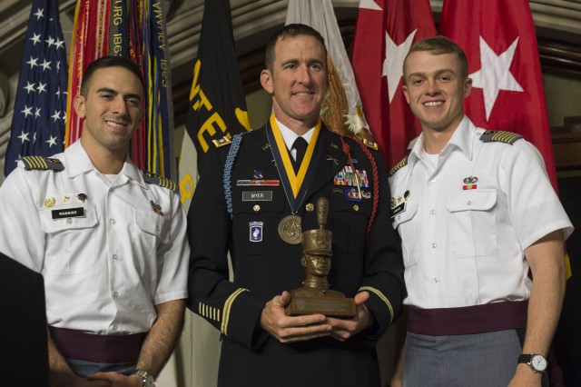 Lt. Col. Myer honored with annual Nininger Award for Valor | Article ...