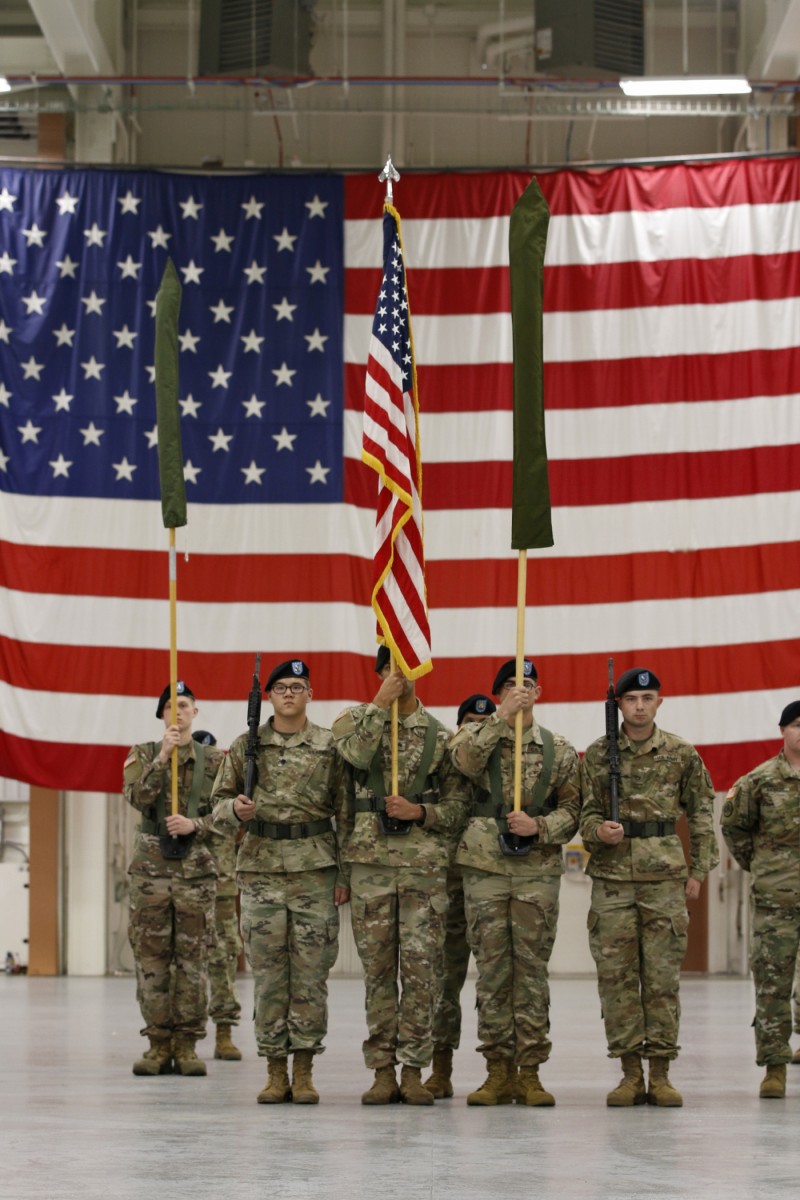 Commando Brigade cases colors before Afghanistan deployment | Article ...