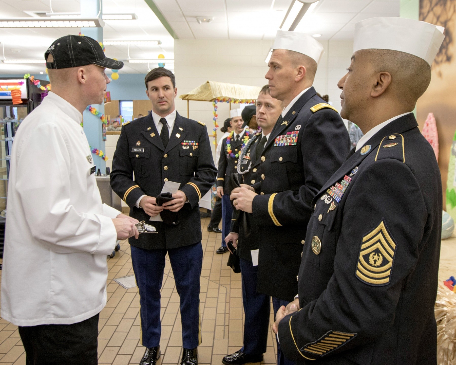 Fort Wainwright hosts Thanksgiving feast | Article | The United States Army