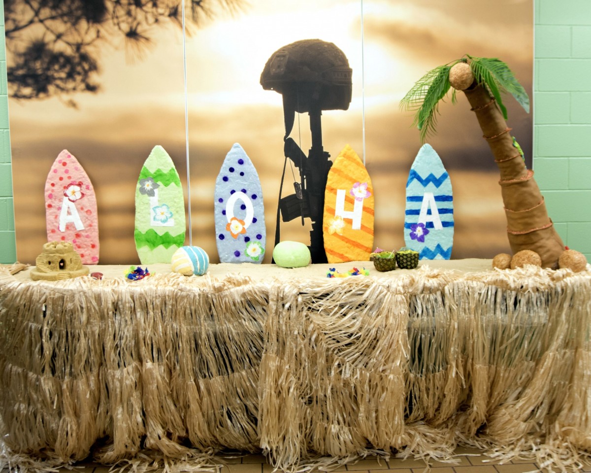 Fort Wainwright hosts Thanksgiving feast | Article | The United States Army