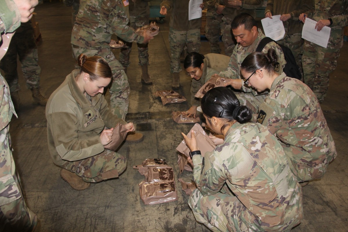 PHA-Fort Lewis MRE inspections keep food supply safe | Article | The ...