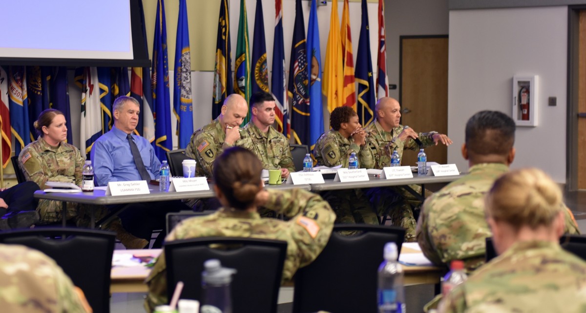 Army combat support hospital conversion forum fosters communication ...