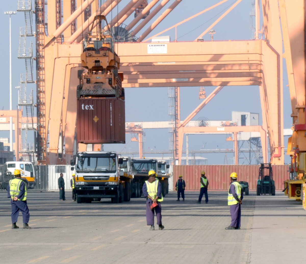 A Day at the Port | Article | The United States Army