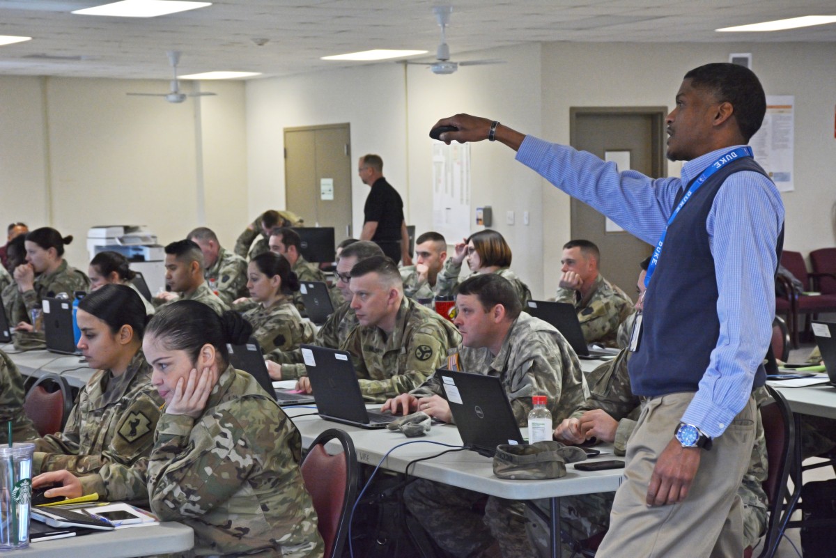 Pennsylvania Guard leads testing on new Army personnel and pay system ...