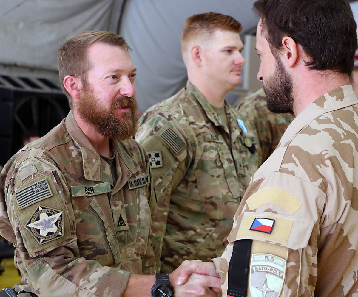 ASG-Afghanistan range officer receives Czech medal for expertise ...