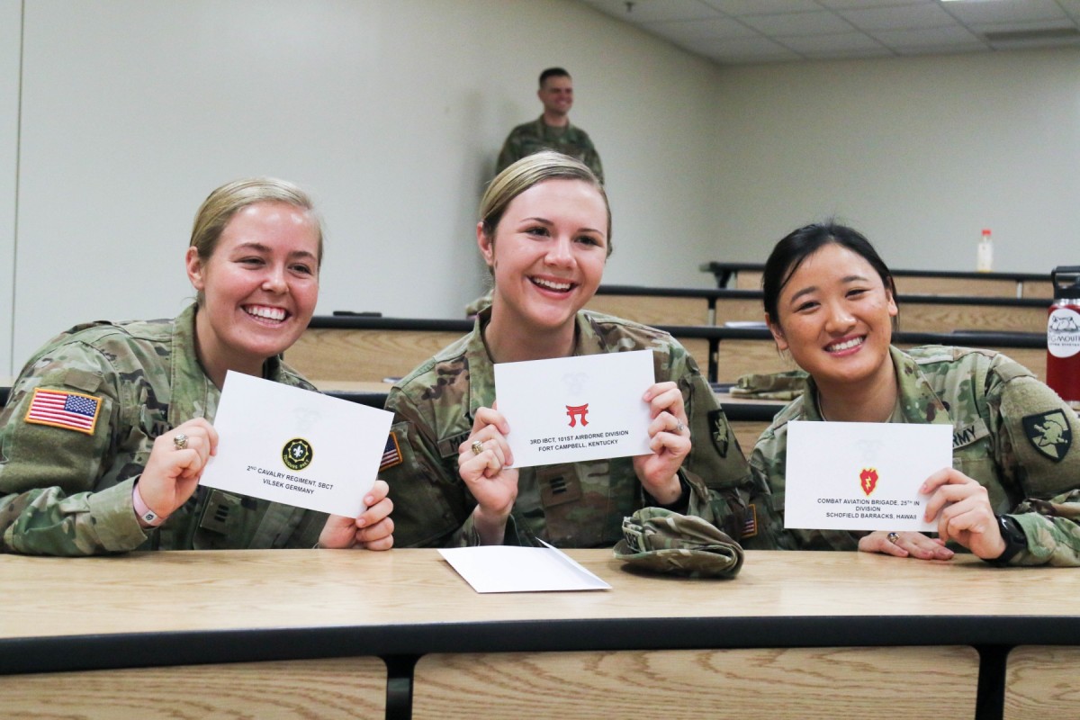 USMA Class of 2019 cadets select their first duty stations at Post ...
