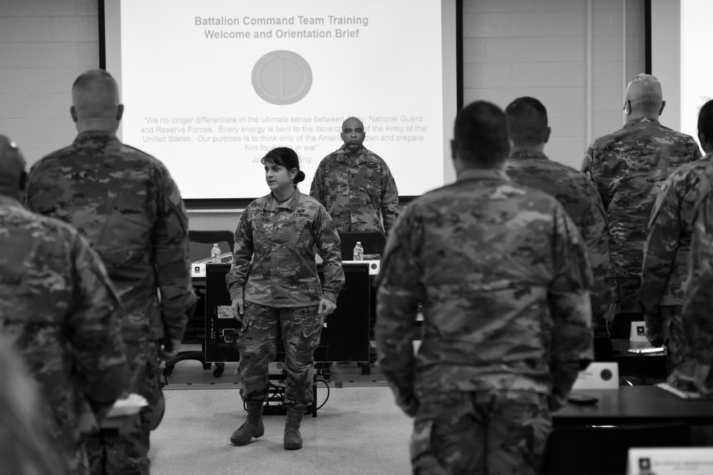 Army leaders from across the country visit Chicago to discuss the way ...