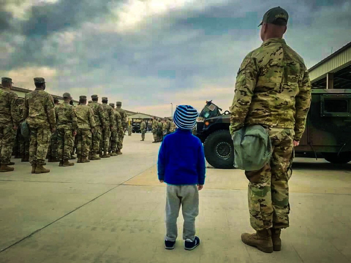 Bulldog family builds stronger bond during deployment | Article | The ...