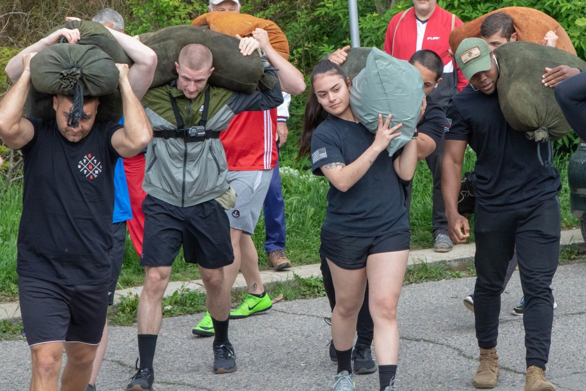 U.S Army Soldiers compete in Bulgarian 'strong man' competition ...
