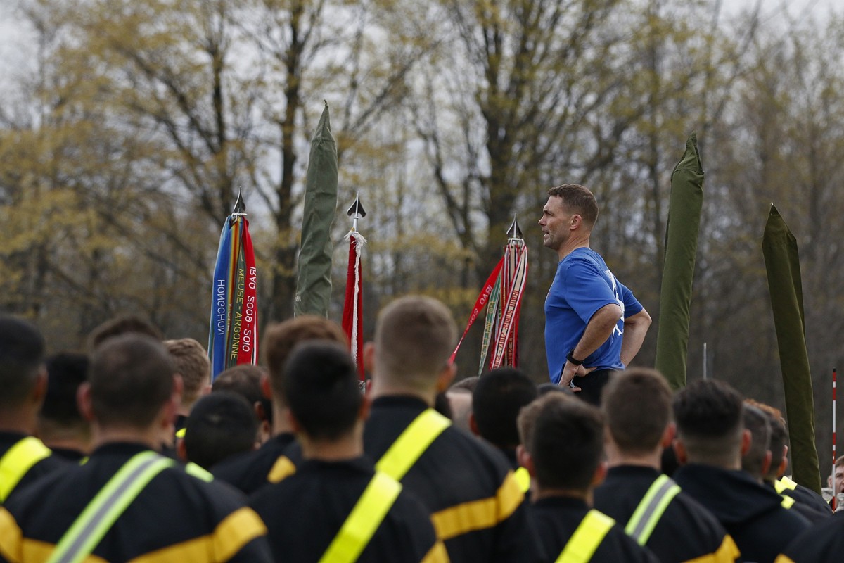 Commandos meet new 10th MTN DIV commander | Article | The United States ...