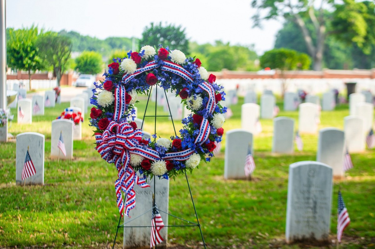 Fort Benning honors fallen service members with dignified Memorial Day ...