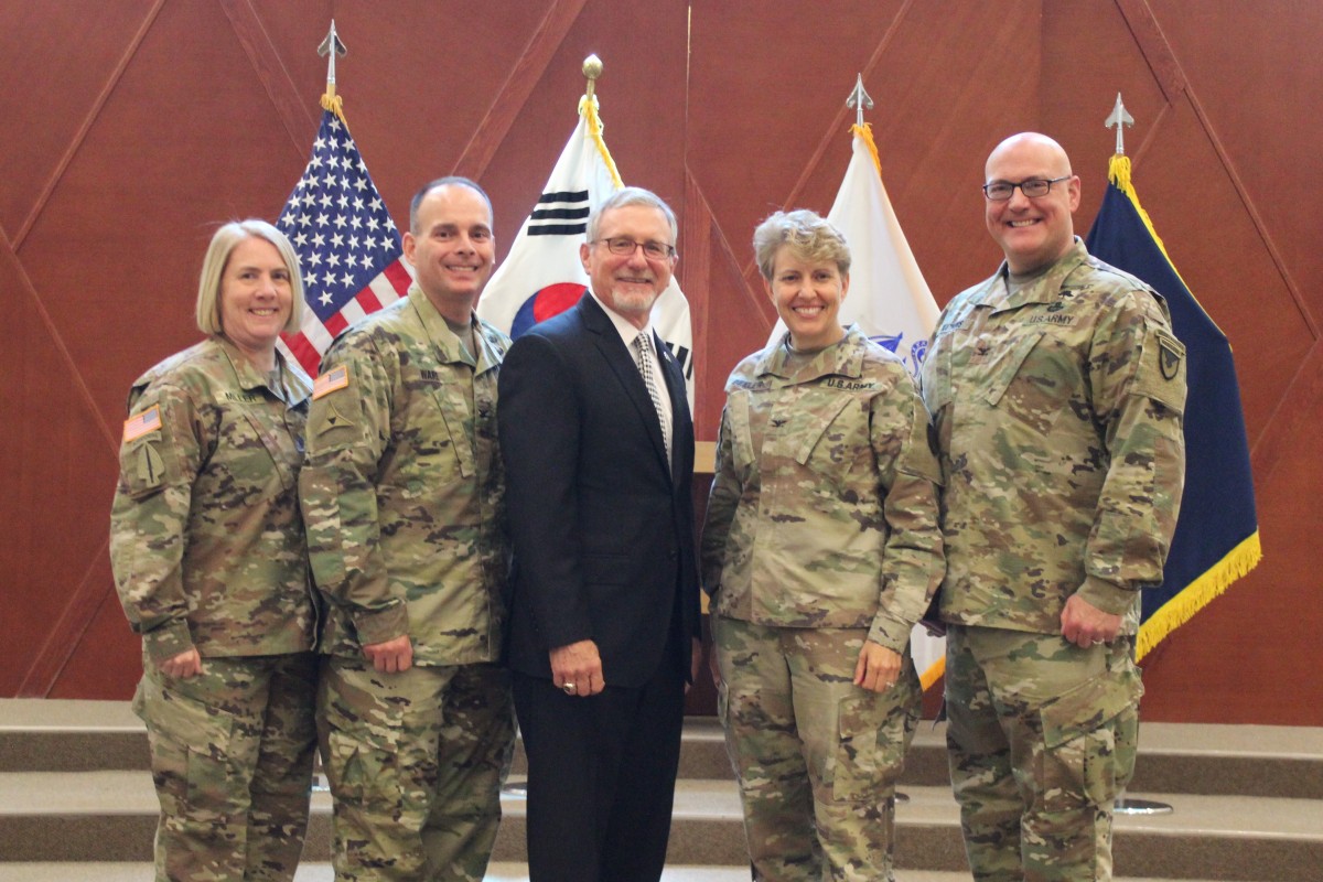 411th Contracting Support Brigade says farewell to outstanding leader ...