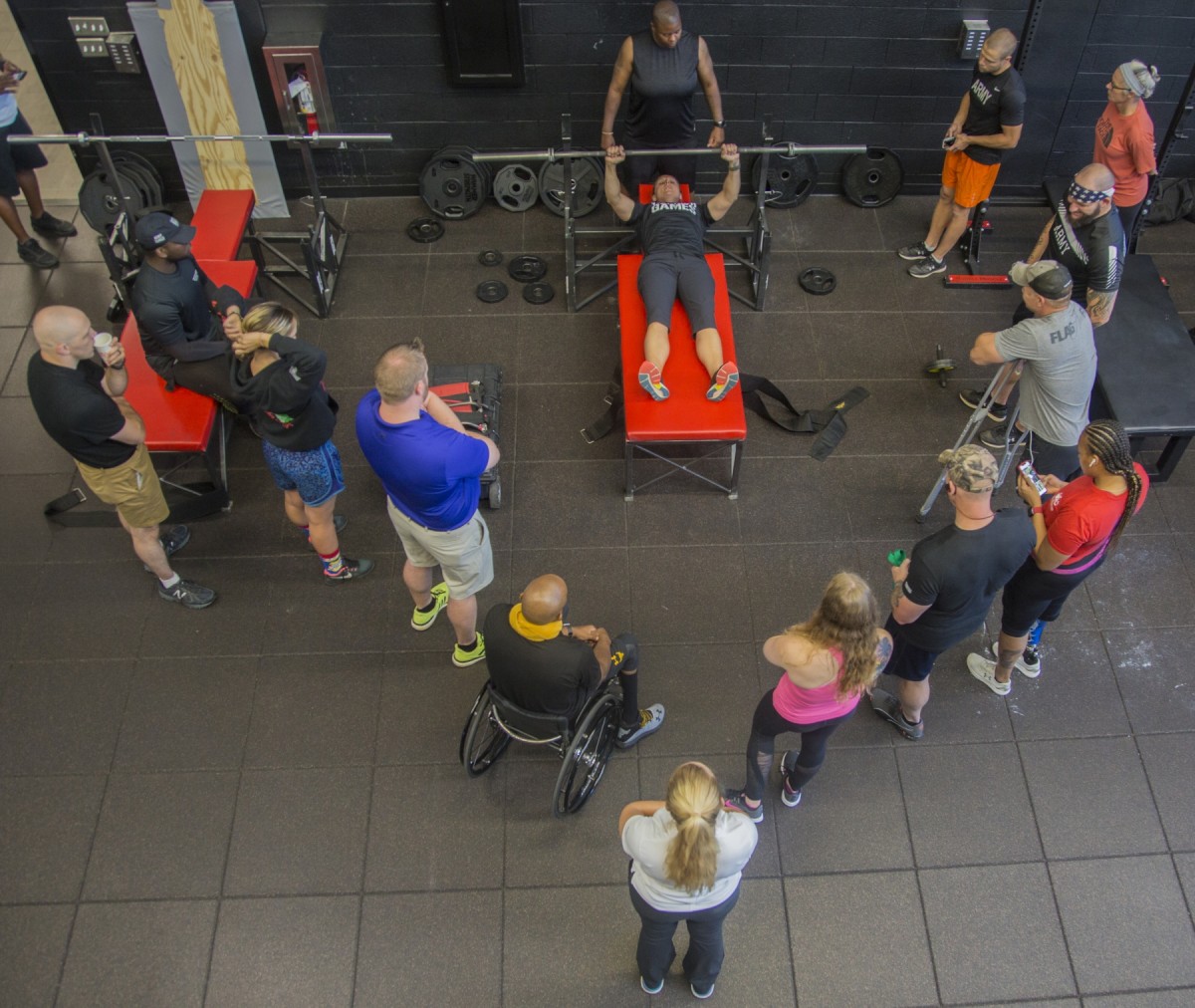 Doing the heavy lifting: Team Army competing in powerlifting at DoD ...