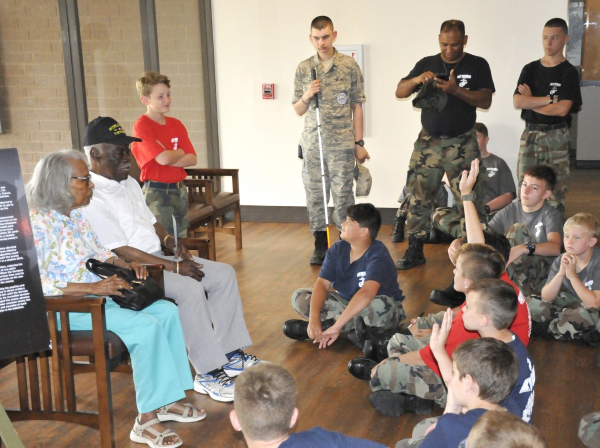 Greatest generation meets latest generation | Article | The United ...