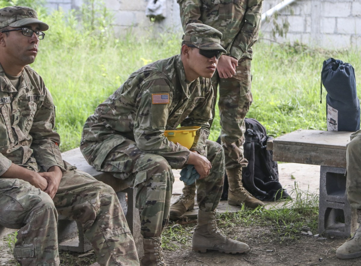 After 23 years, partnership exercise reunites Soldier with his father ...