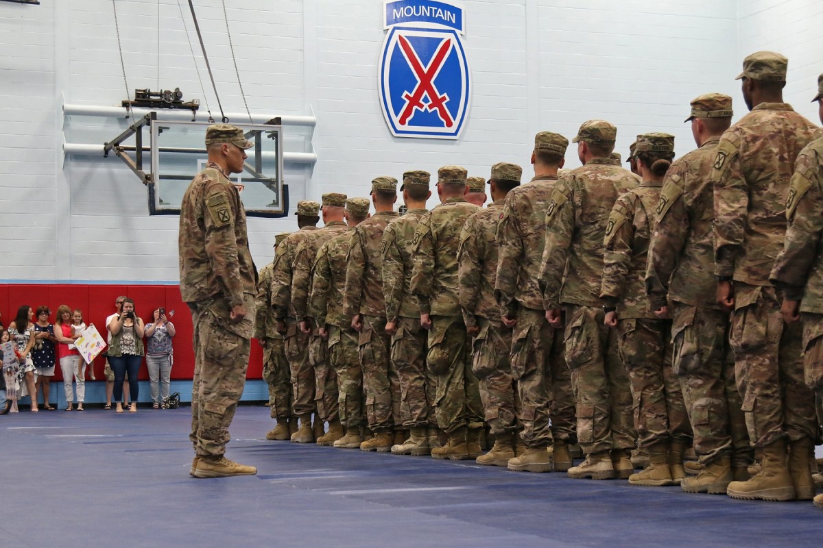 Welcome Home ceremonies reunite Commando Soldiers and Families ...