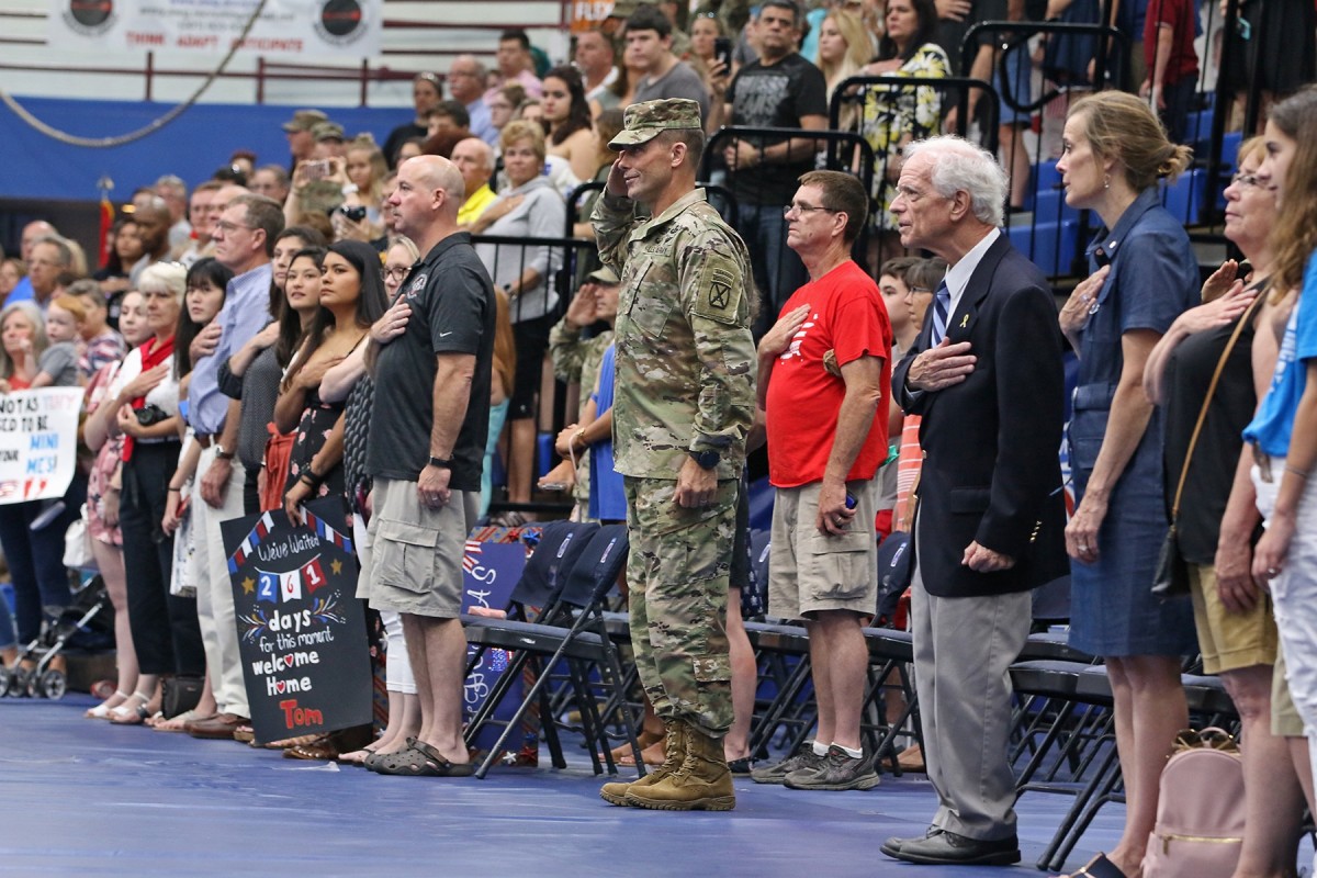 Commando Soldiers continue arriving from Afghanistan deployment ...