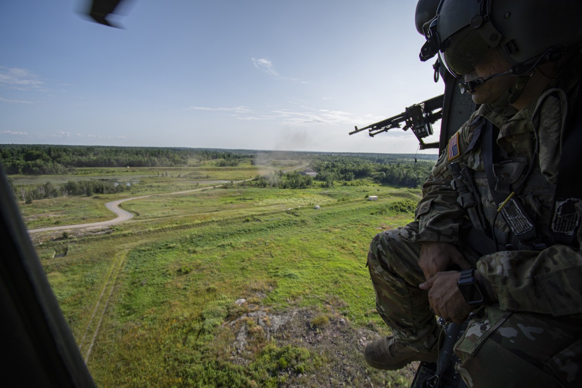 N.Y. National Guard Aviation soldiers test aerial gunnery skills ...