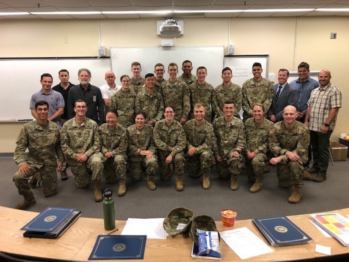 Cadets simulate crisis negotiation with FBI during AIAD | Article | The ...