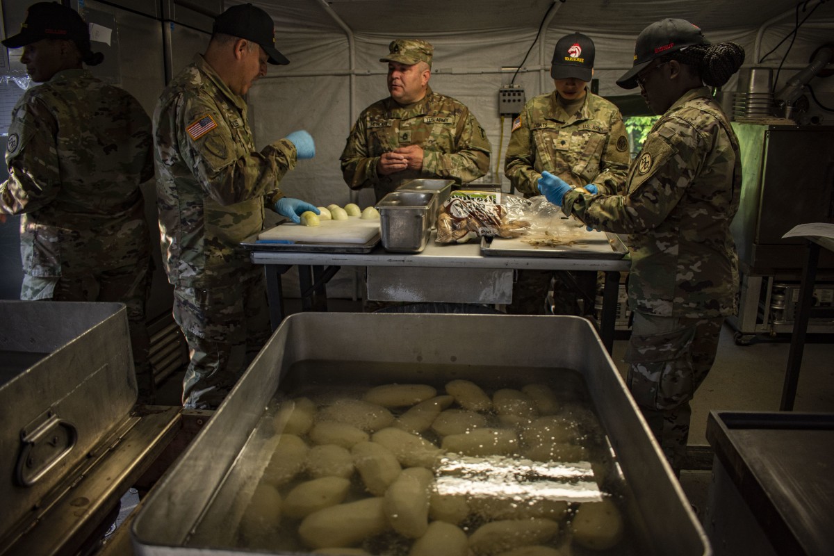 NY Army National Guard cooks shooting for top Army Guard prize ...