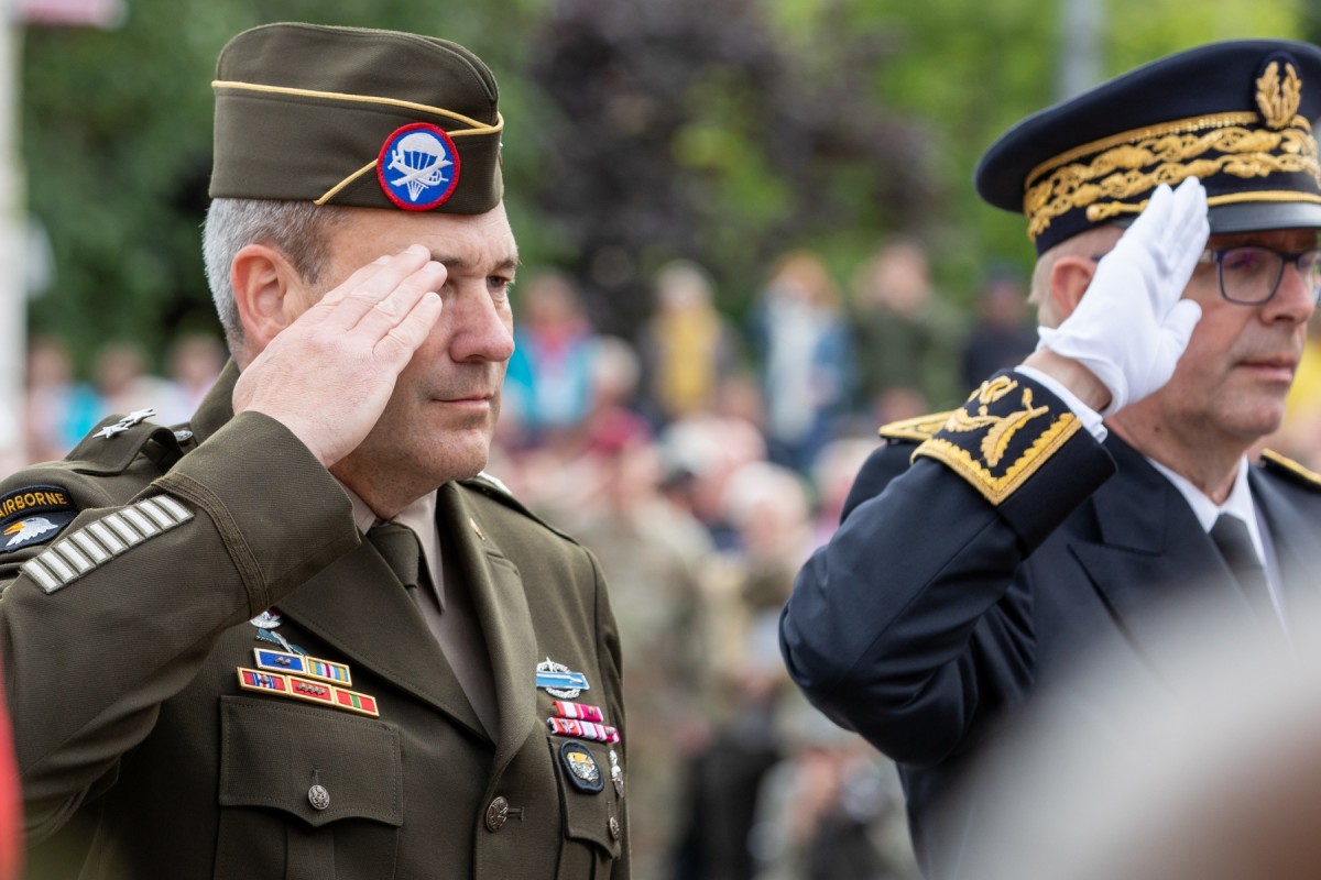 Cabbage Patch Parade | Article | The United States Army