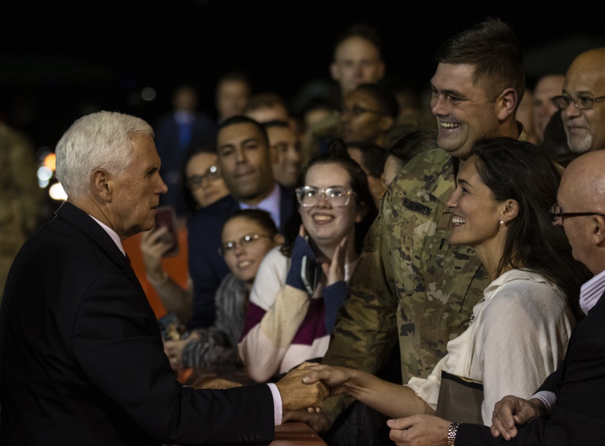 Vice President Mike Pence arrives at Fort Hood | Article | The United ...