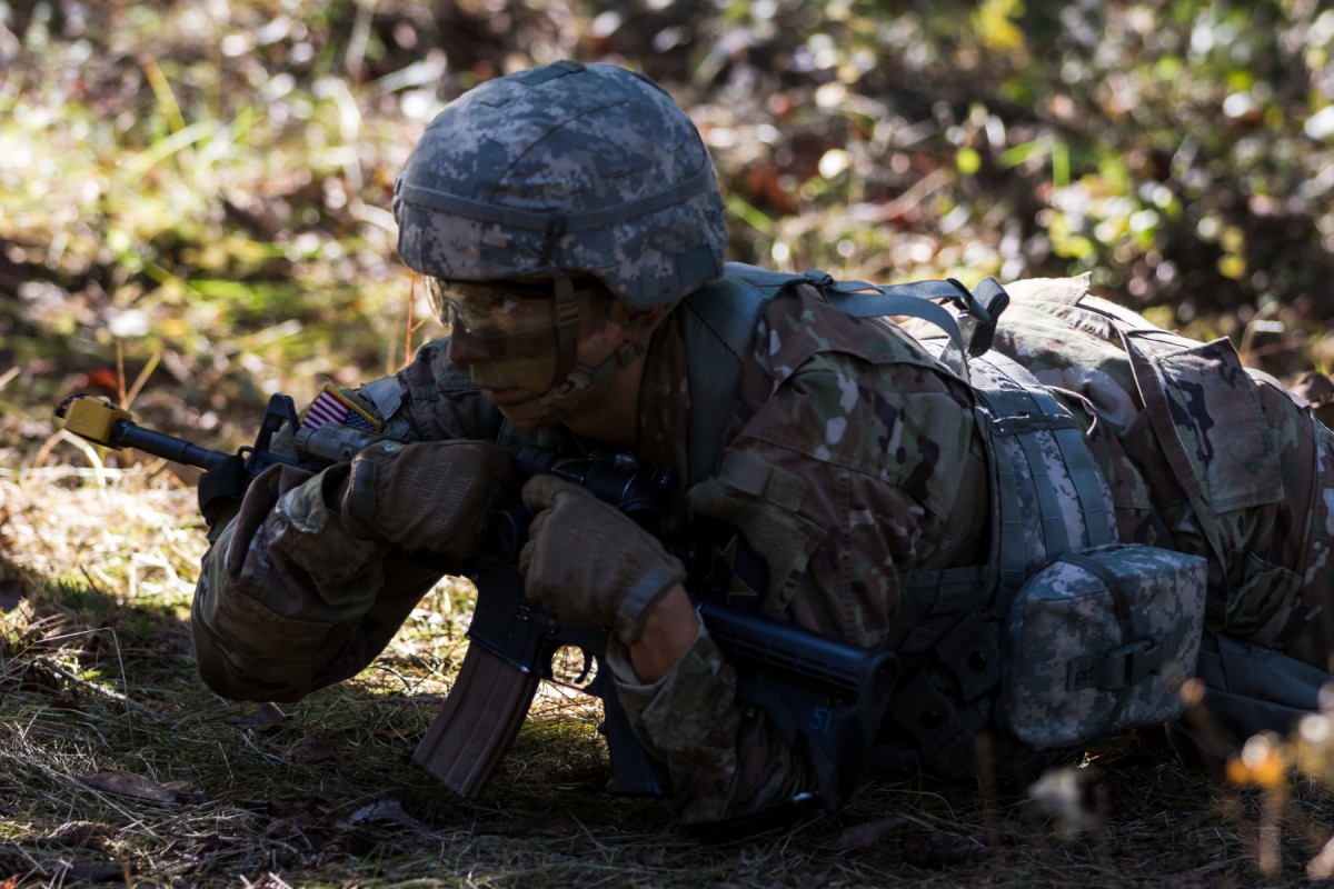 2nd Lt. Chavez Takes On Lancer Brigade's Expert Infantry Badge ...