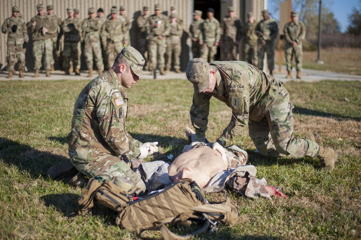 Combat Medics train with next-gen simulators | Article | The United ... Combat Medics train with next-gen simulators | Article | The United ...