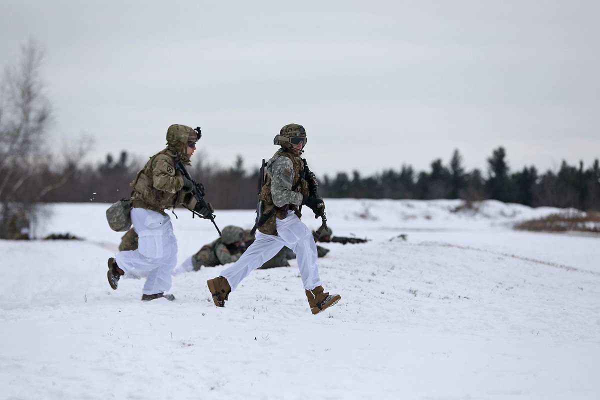 Platoon live fire certification in the snow | Article | The United ...