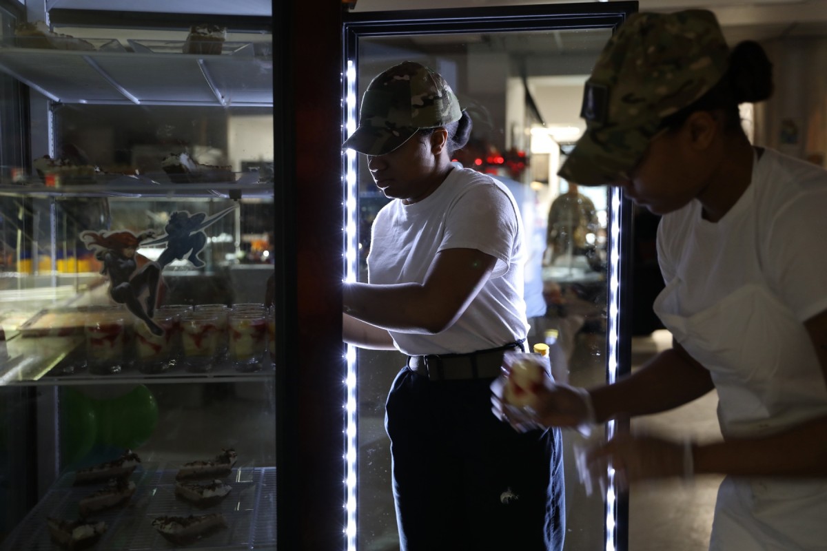 A super Thanksgiving at the Commando Cafe | Article | The United States ...