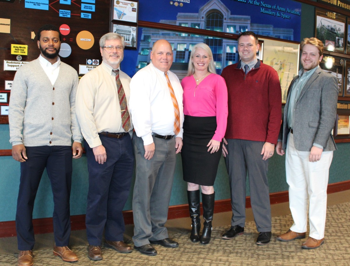 Army selects AMCOM solution as single technical manual viewer | Article ...