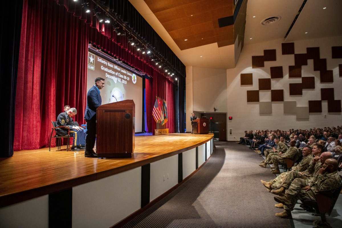 'Army allowed me to go pro': MoH recipient delivers remarks at Infantry ...