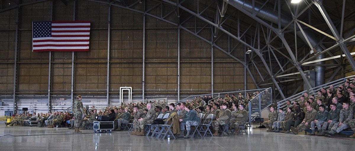 62nd AW's new commander holds first commander's call | Article | The ...