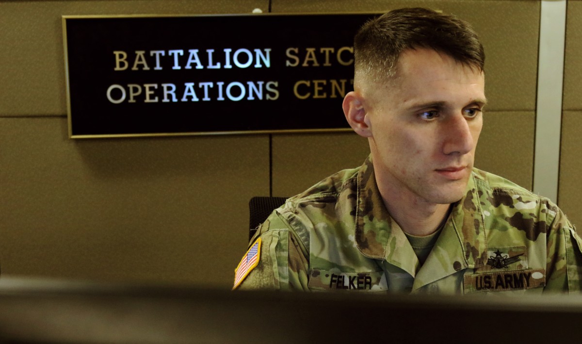New Battalion Satellite Communications Operations Center, Fully ...