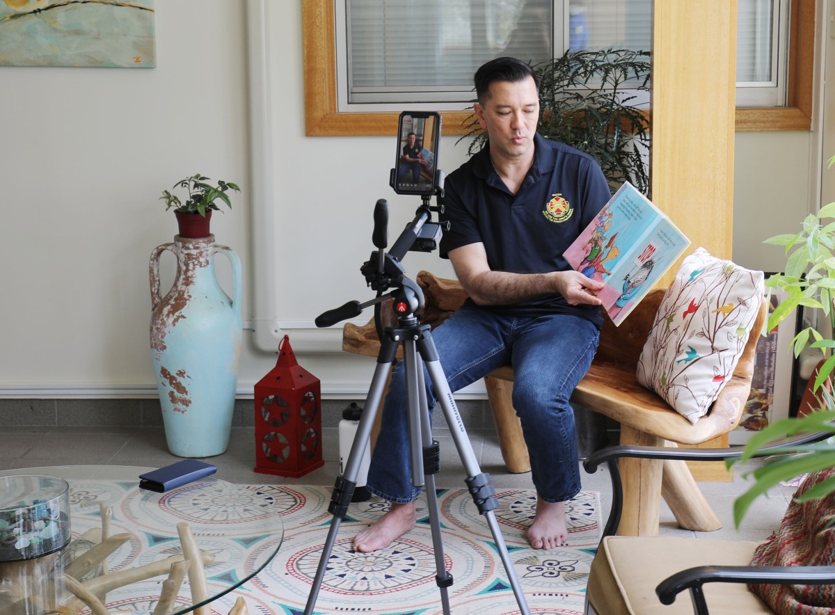 Camp Zama’s livestreamed Story Time keeps kids engaged with books ...