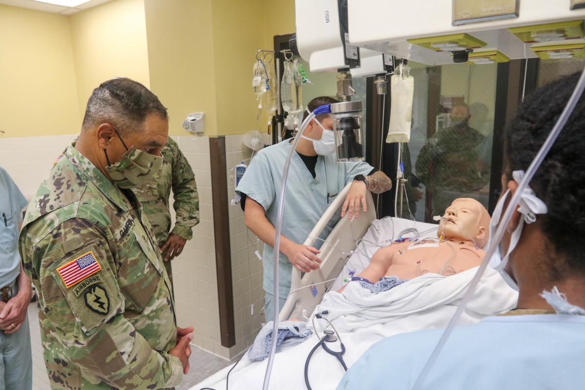 FORSCOM commander visits West Point, inspects COVID-19 preparations ...