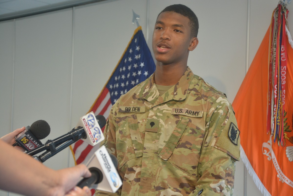 Fort Gordon Soldier rescues Family from overturned vehicle | Article ...