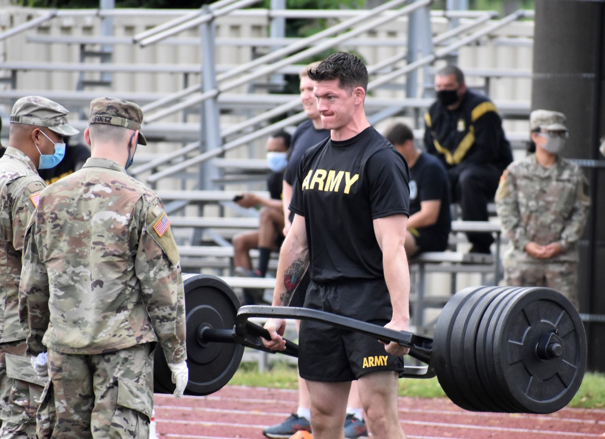 U.S. Army Japan celebrates 245th Army Birthday with competitions ...