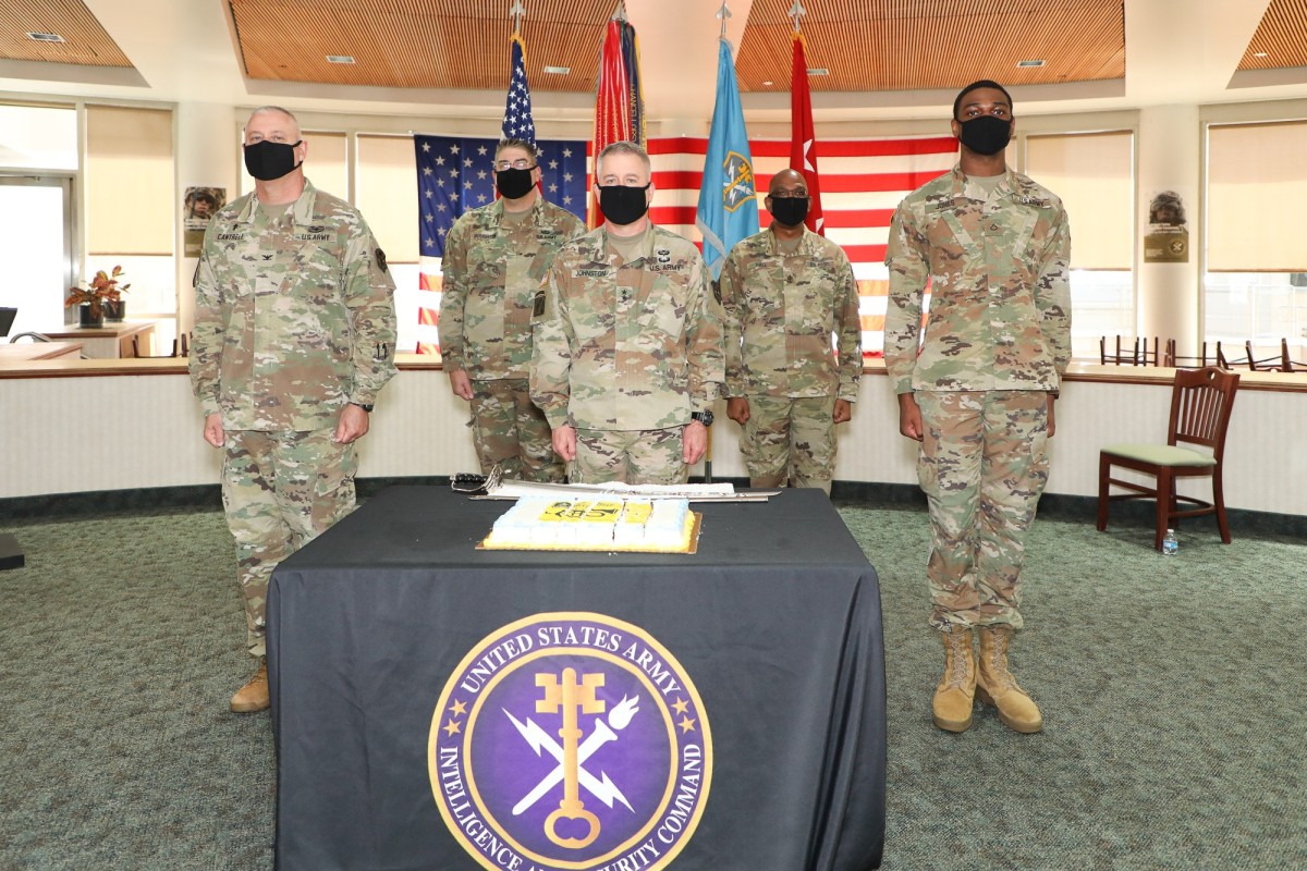 INSCOM celebrates the U.S. Army’s 245th Birthday | Article | The United ...