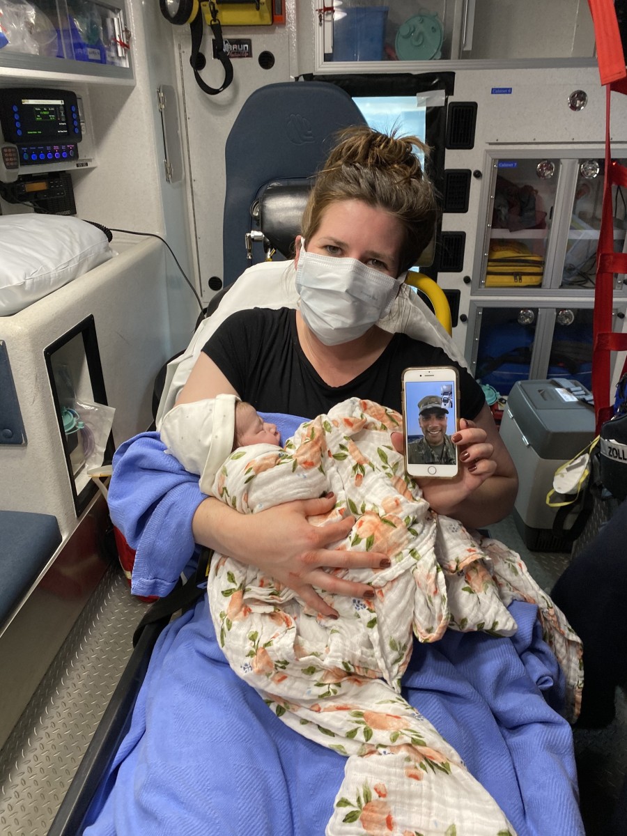 Deployed officer sees newborn via smartphone | Article | The United ...
