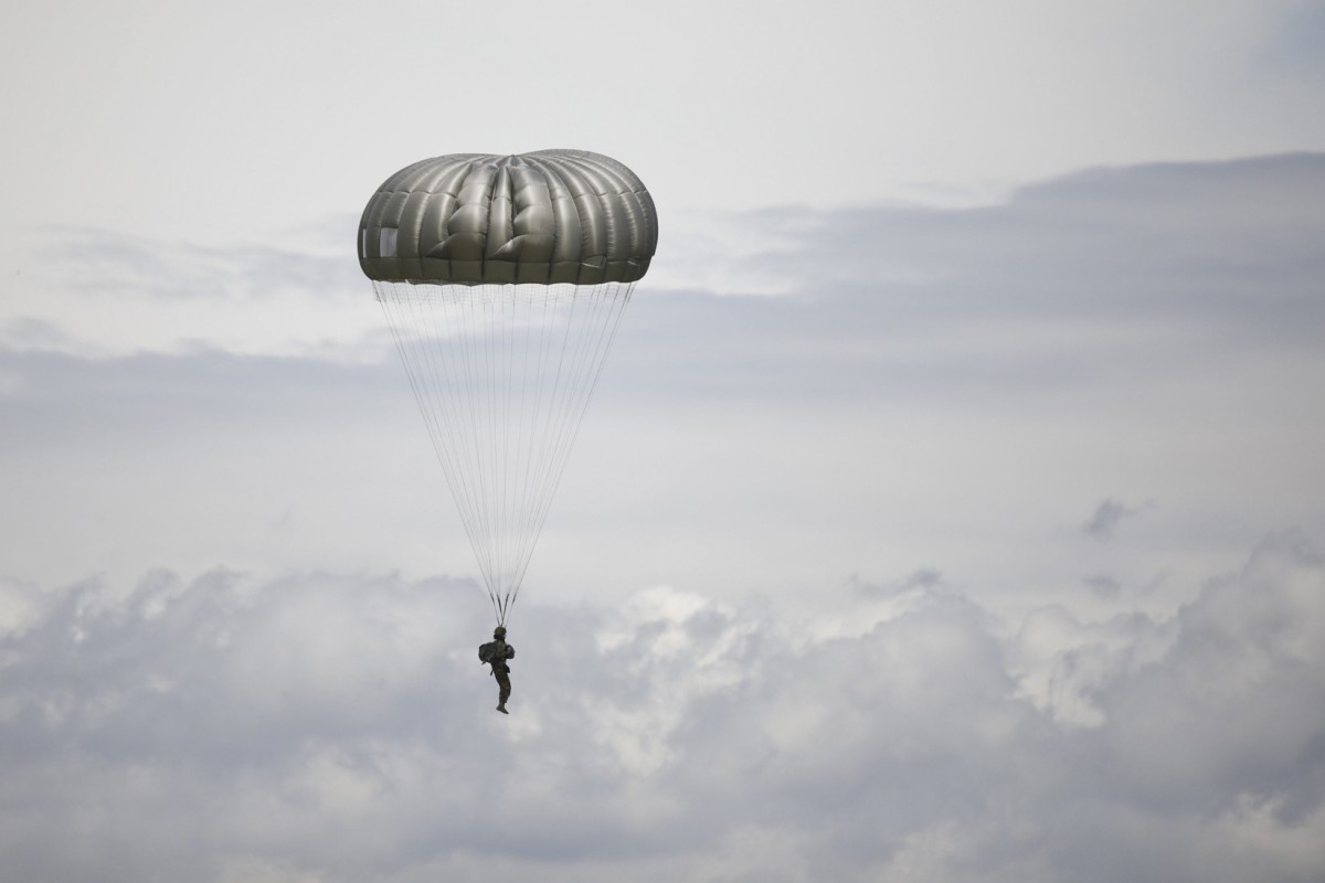 North Carolina Guard conducts airborne operations | Article | The ...
