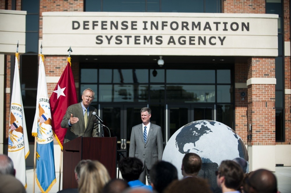 Netcom Lnos Help Disa Global Influence Army Communications Article The United States Army