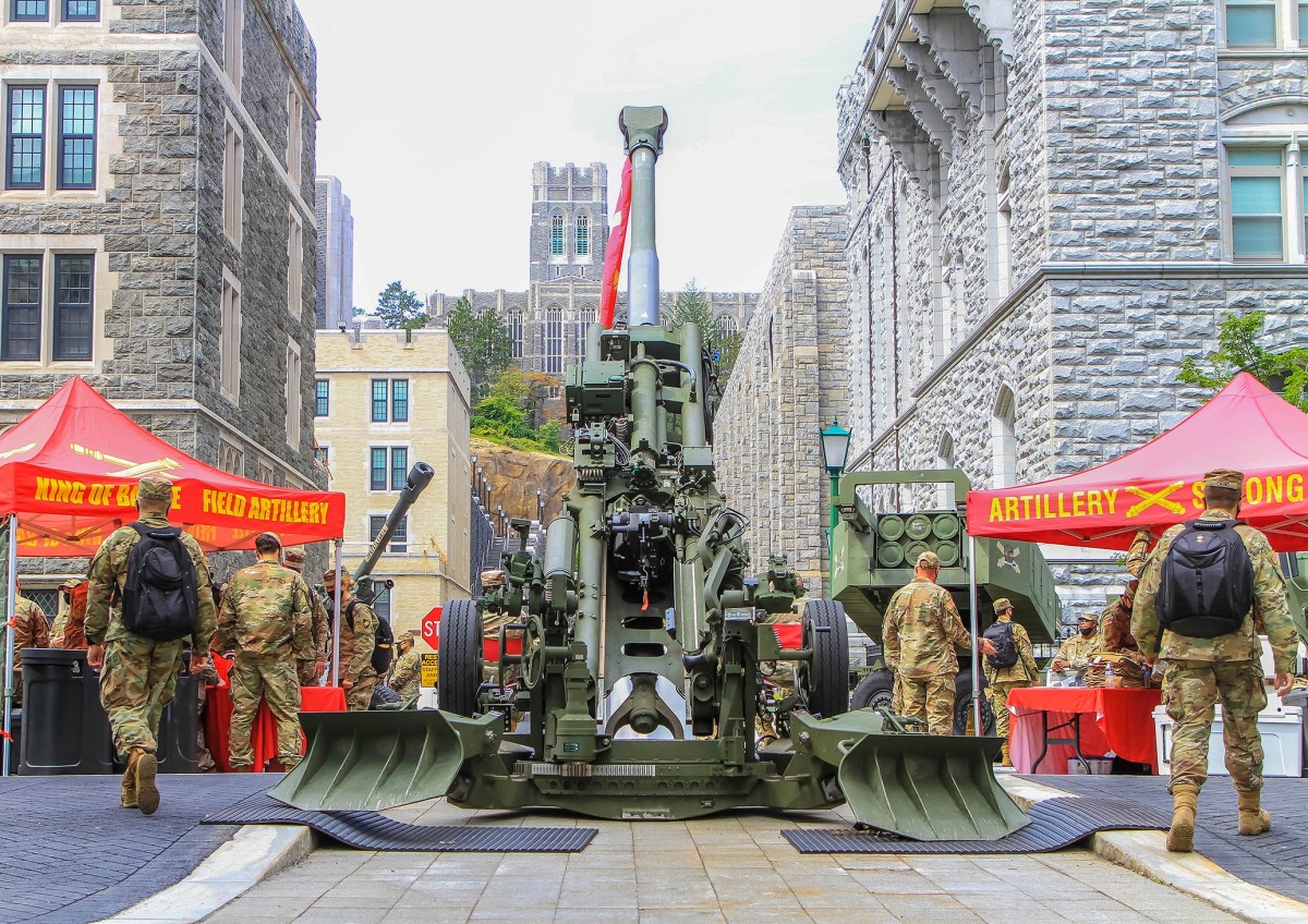 Cadets explore career options during annual Branch Week event | Article ...