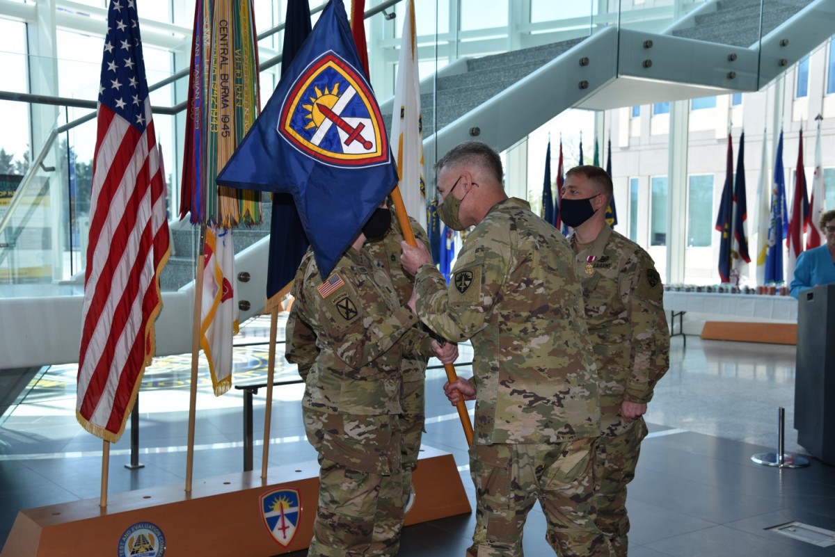 ATEC welcomes new HHC commander | Article | The United States Army