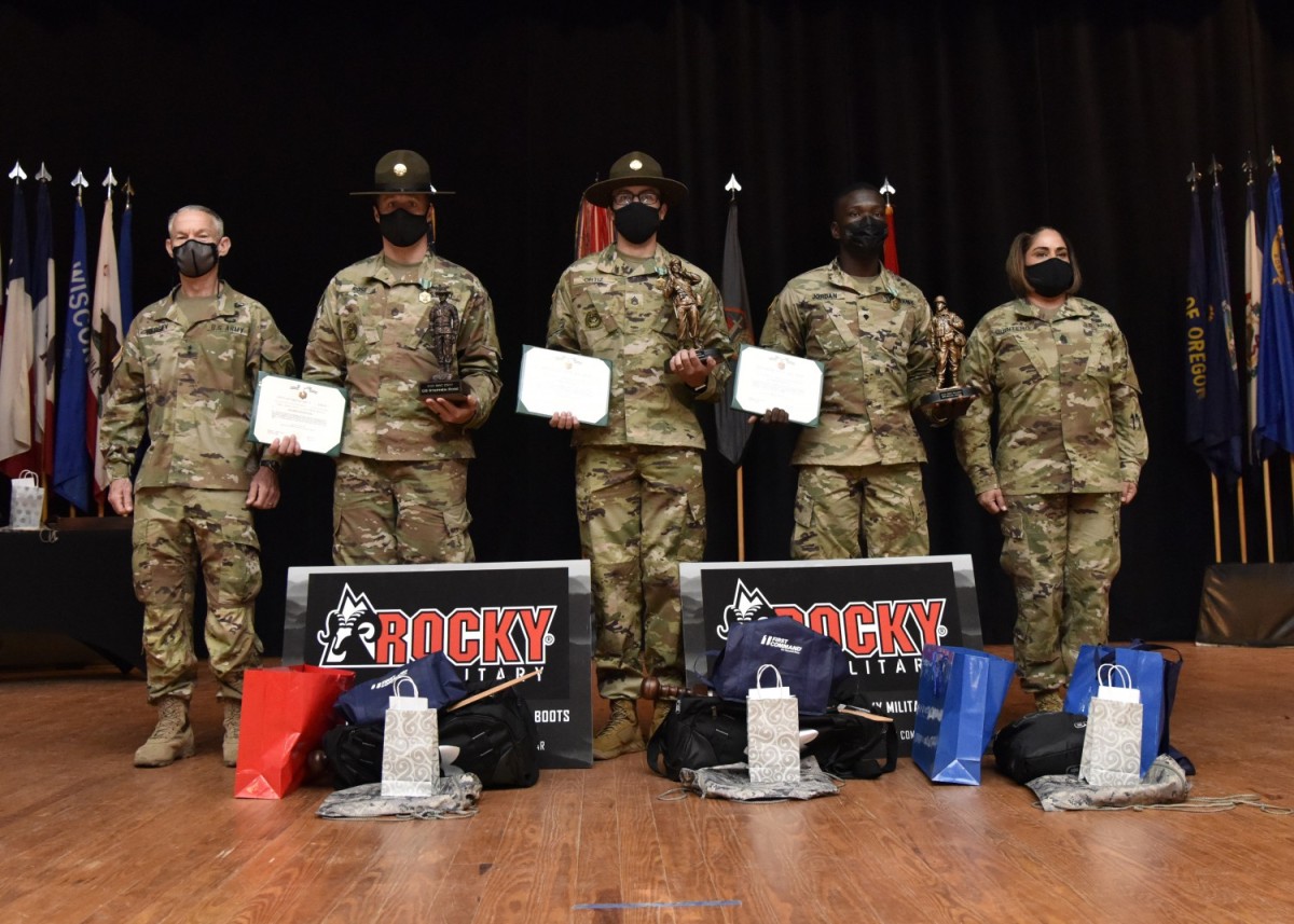 Warriors stand out during competition | Article | The United States Army