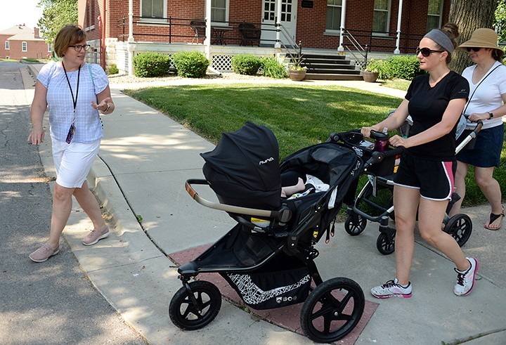 New Parent Support Program offers walks, talks, more | Article | The ...