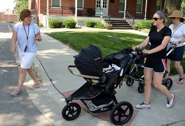 New Parent Support Program offers walks, talks, more | Article | The ...