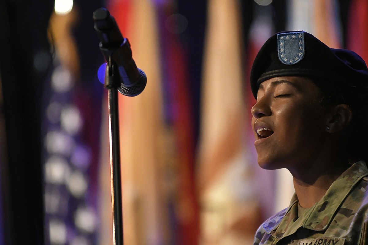 Quartermaster AIT Soldier sings national anthem | Article | The United ...